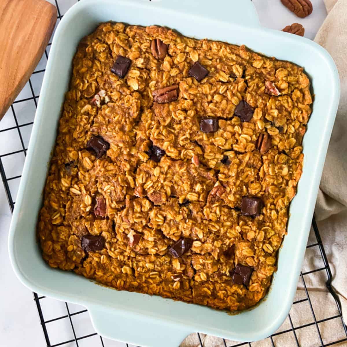 Pumpkin Baked Oatmeal with Chocolate Chunks – Sugary Logic