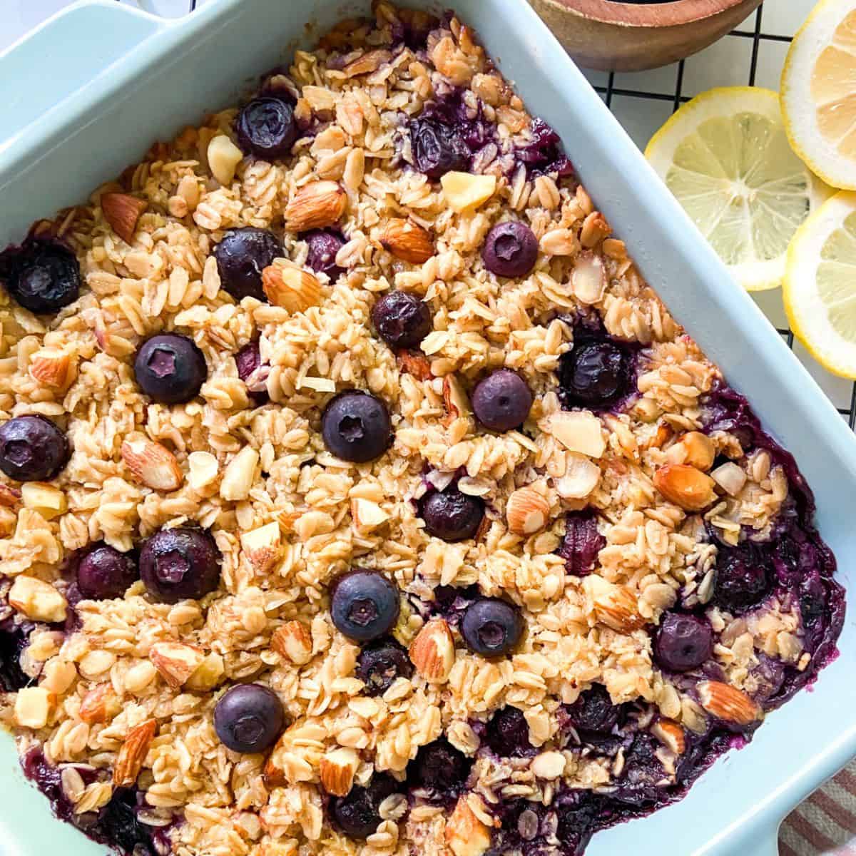 Lemon Blueberry Baked Oatmeal – Sugary Logic