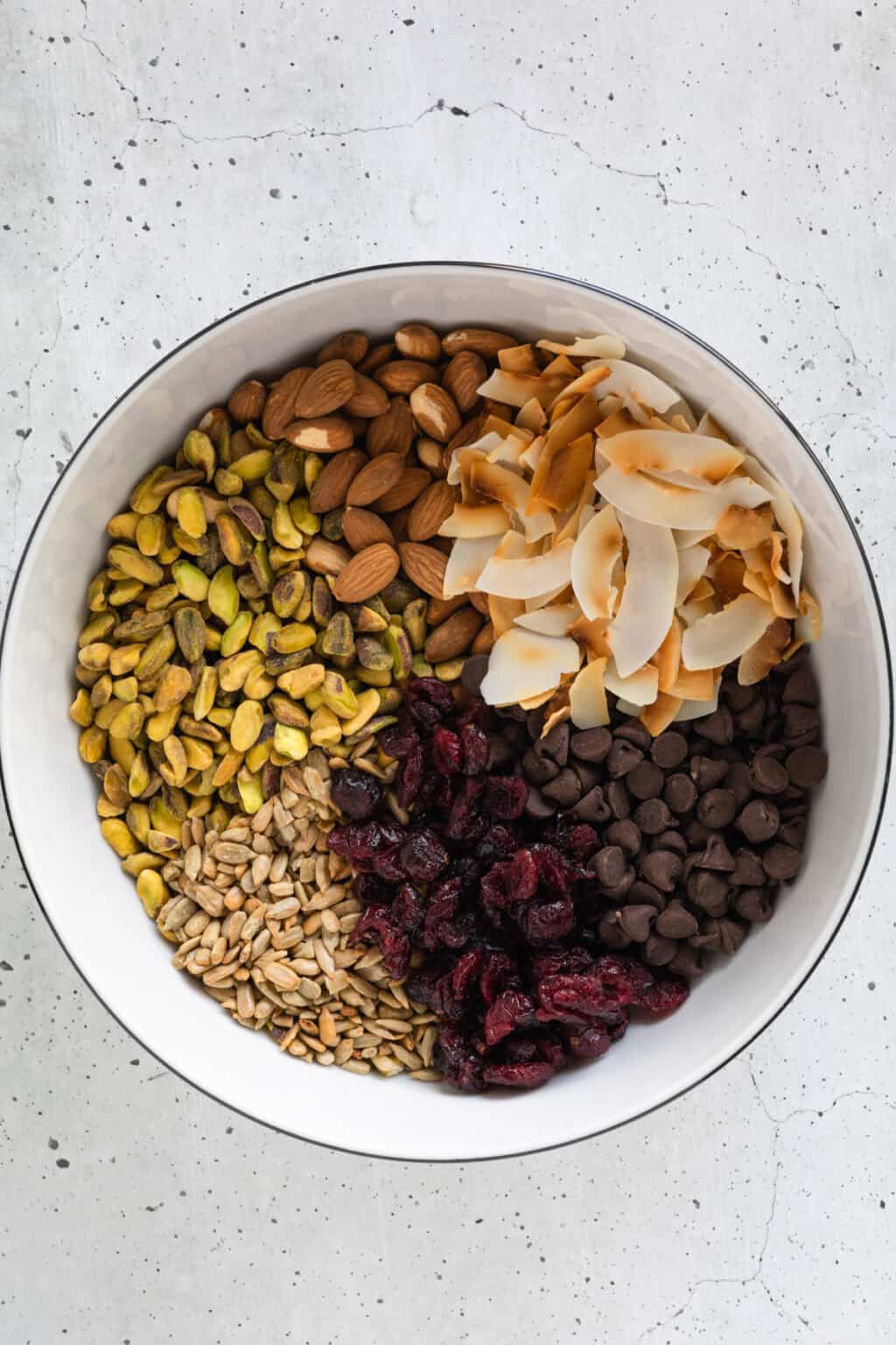 Keto Trail Mix (Low-Carb) – Sugary Logic