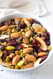 Keto Trail Mix (Low-Carb) – Sugary Logic