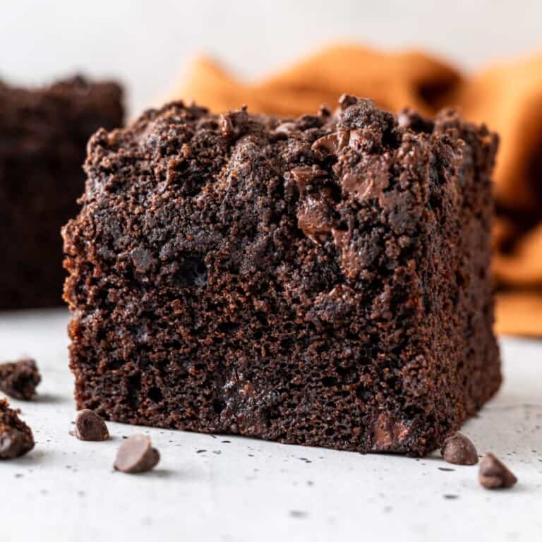 The Best Triple Chocolate Crumb Cake Recipe – Sugary Logic